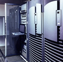 Pros and Cons of Cloud servers and On-premise servers | Buy Server ...